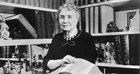 جولولي | هيلين كيلر.. الأديبة المعاقة التي أذهلت العالم بحاسة اللمس فقط